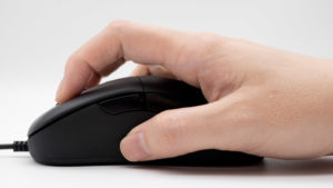 REALFORCE MOUSE レビュー。超独特なクリック感の日本製ゲーミングマウス | ゲームギーク