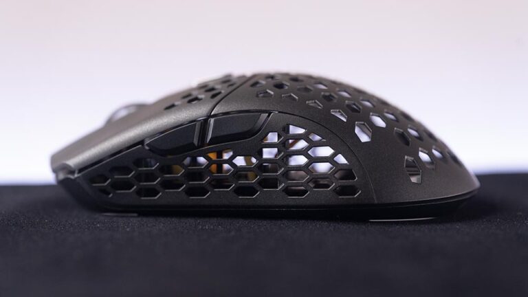 Finalmouse Starlight Pro The Last Legend が来たので総括する | ゲームギーク