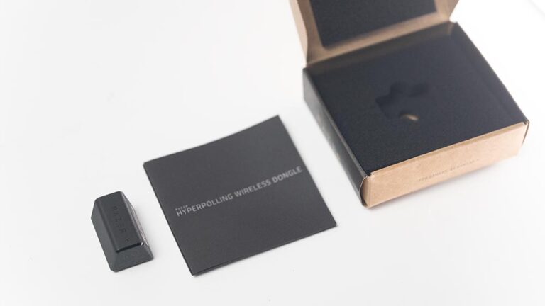 Razer Hyperpolling Wireless Dongle レビュー。ワイヤレスで4Kポーリングレート | ゲームギーク